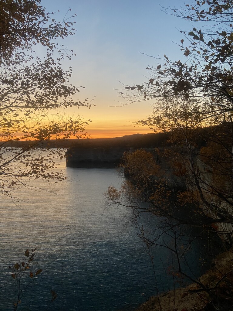 Chantal Demers - Pictured Rocks Lakeshore Trail (MI) - 2024-10-18 ...